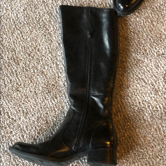 Born | Shoes | Tall Black Born Boots | Poshmark